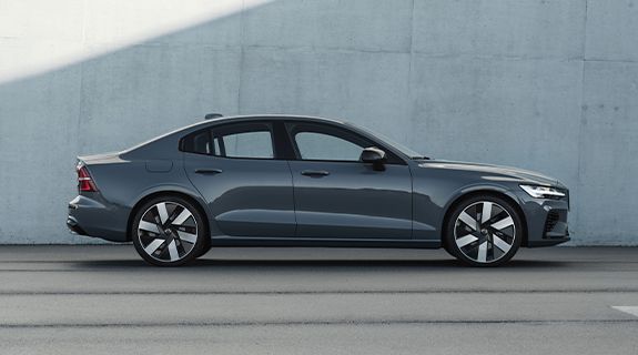 Volvo Offers - New Cars, Used Cars & Services Offers | Volvo UAE