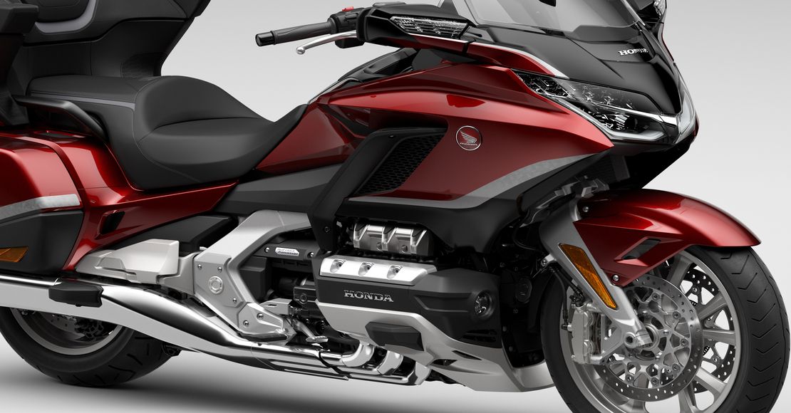 Buy The New Honda GL 1800 DCT DAR Gold Wing | Honda