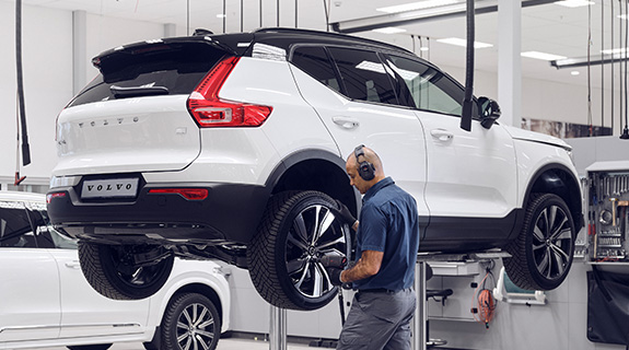 Volvo Offers - New Cars, Used Cars & Services Offers | Volvo UAE