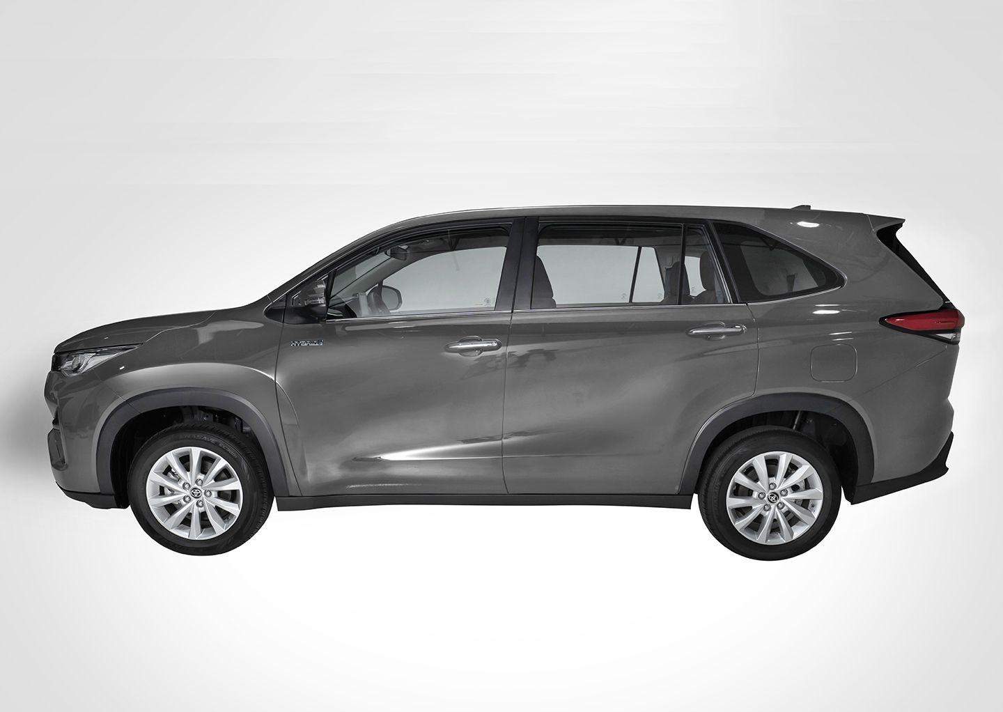 Buy the All New Toyota Innova Hybrid 2025 2.0L | Toyota UAE