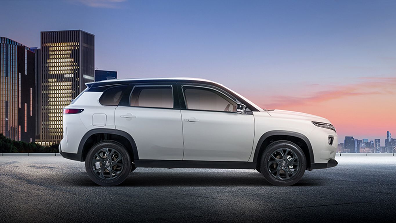 The New Toyota Urban Cruiser 2025 - Price & Specs | Toyota UAE