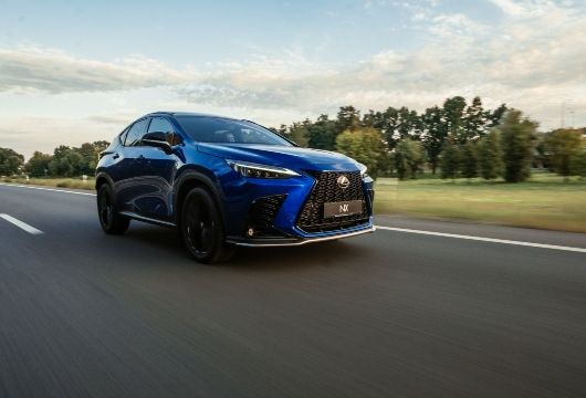 SUV vs Crossover: Difference Between SUV & Crossover | Lexus UAE SUV vs Crossover: Difference Between SUV & Crossover | Lexus UAE