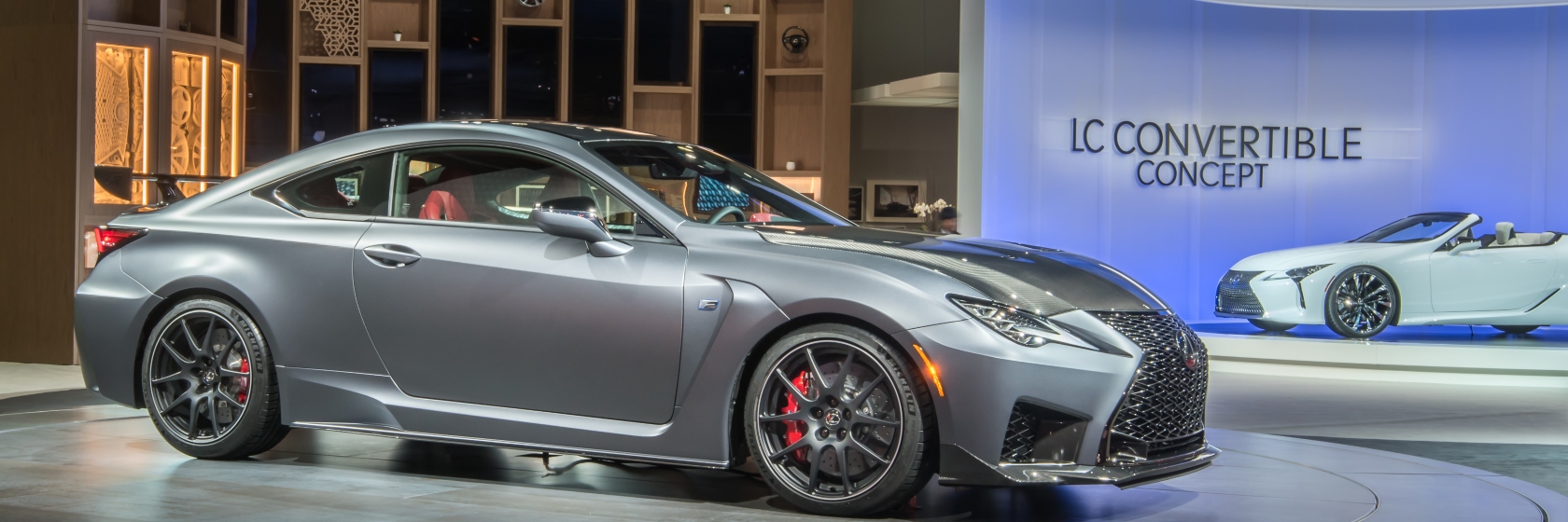 Best 2 Seater Sports Cars in the UAE | Lexus UAE