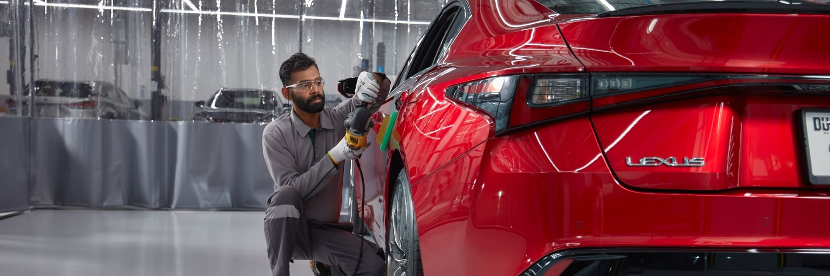 The Lexus Detailing Service - Reviving The Car Shine | Lexus