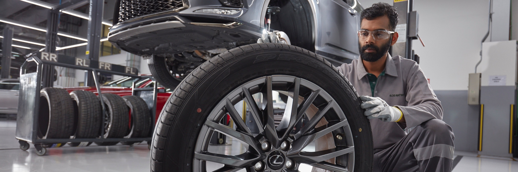 How to Choose the Best Tyres for Your Lexus in the UAE | Lexus UAE