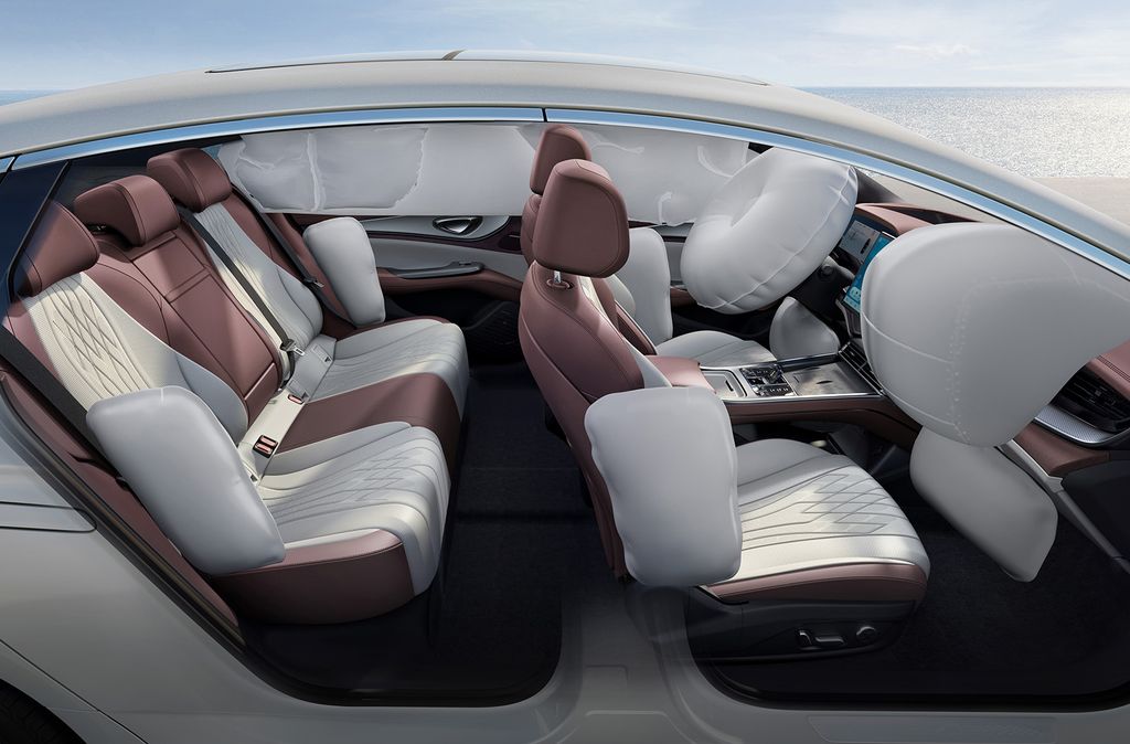 BYD SEAL 7 | Plug-In Hybrid Premium Sedan