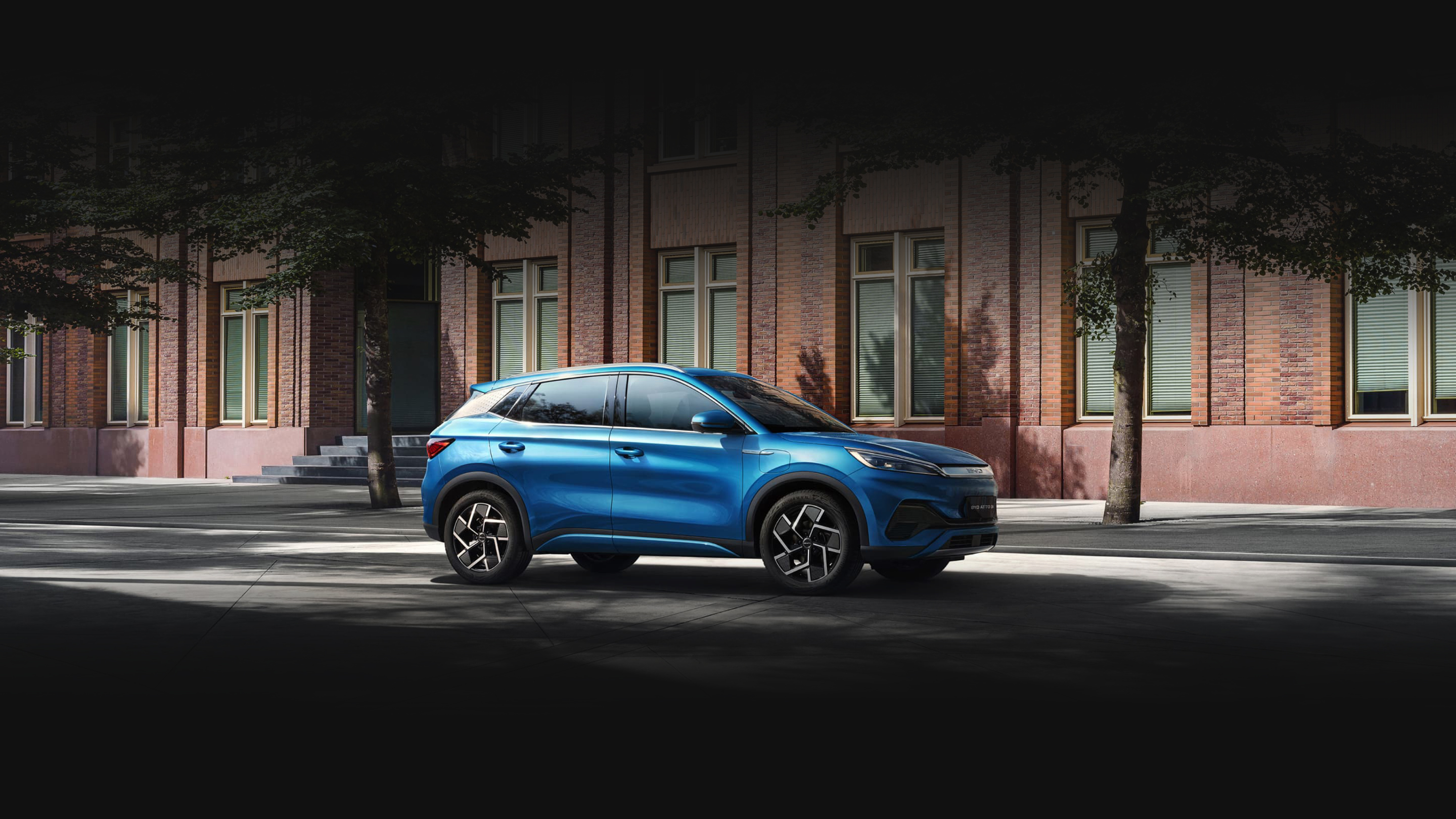 New BYD Electric Car Models & Prices | BYD UAE