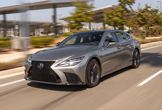 Top New 2022 Lexus Luxury Sedan Models In The UAE | Lexus