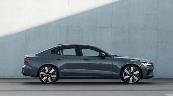 Buy New and Used Cars in The United Arab Emirates