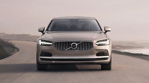 Volvo Offers - New Cars, Used Cars & Services Offers | Volvo UAE