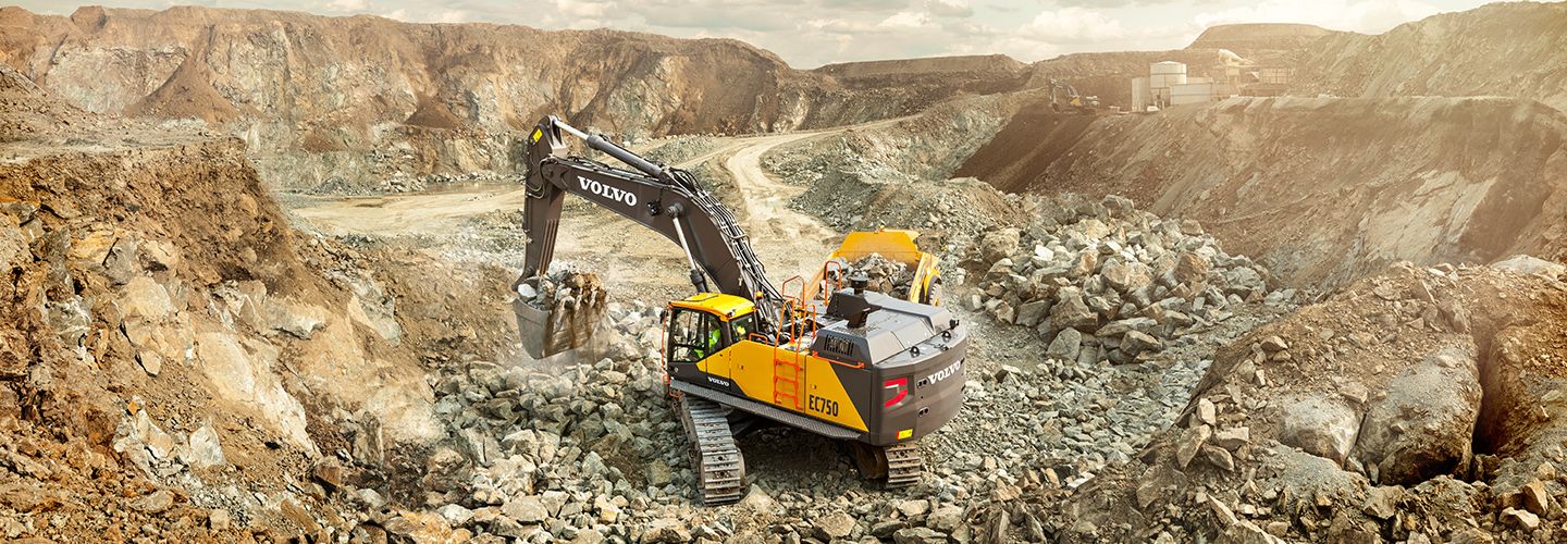 Excavation, Construction & Power Solutions in the UAE | FAMCO Kingdom ...