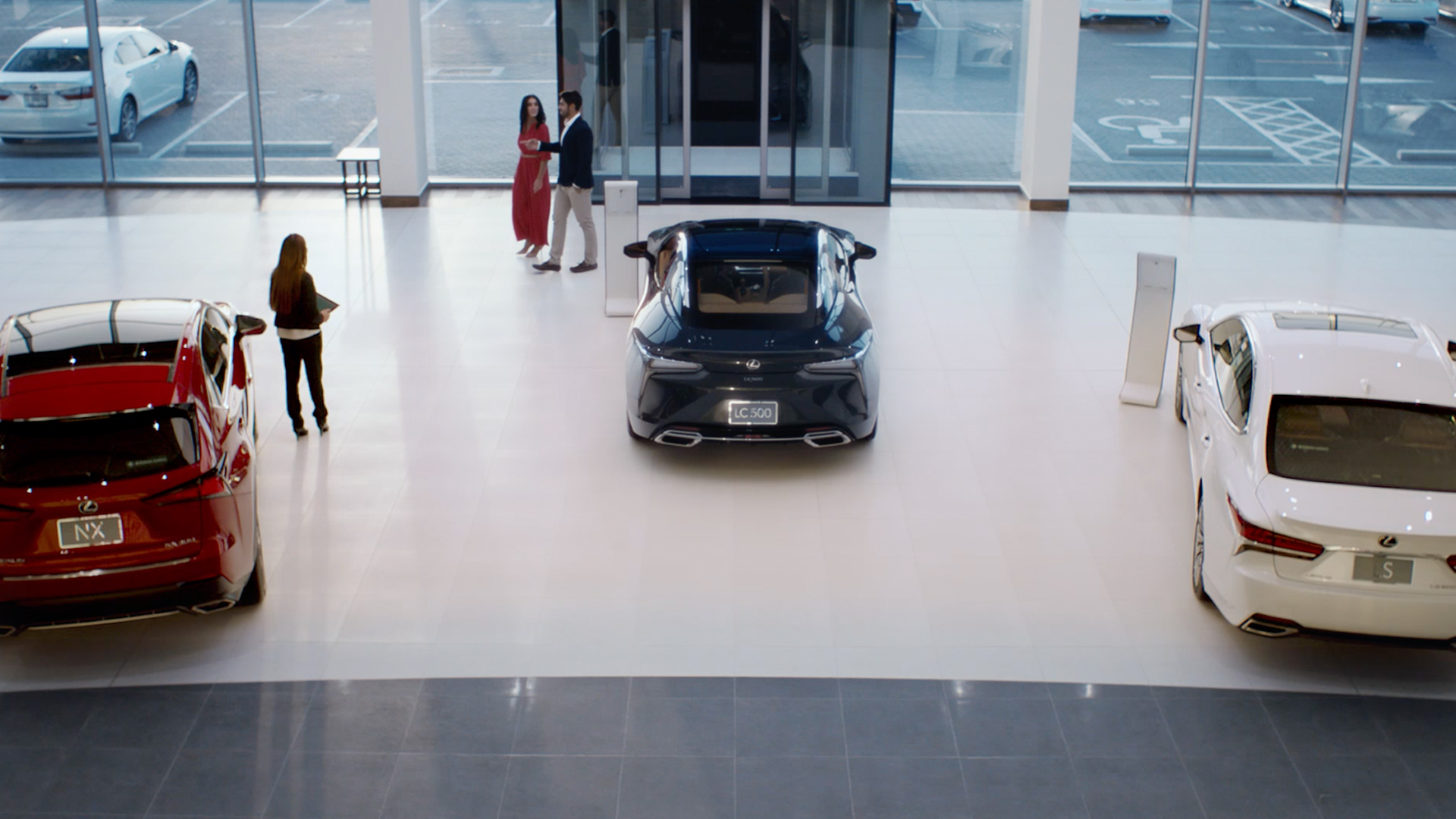 Lexus Cars DIP Showroom | Lexus