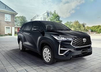 Buy the New Toyota Innova Hybrid 2025 - Prices & Specs | Toyota UAE