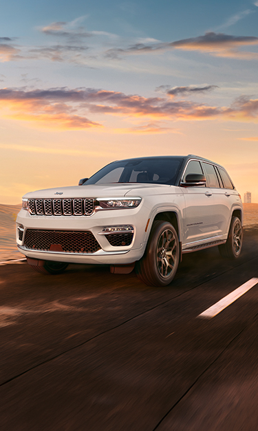 Buy New & Pre-Owned Jeep Cars | Jeep UAE