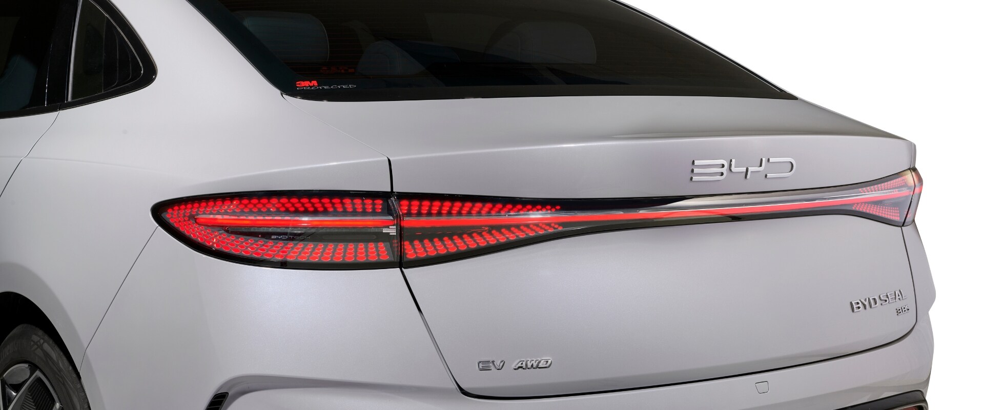 BYD SEAL 7 | Plug-In Hybrid Premium Sedan